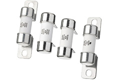 Fusibles de 14 mm pour véhicules électriques (xEV) - Eaton | DigiKey